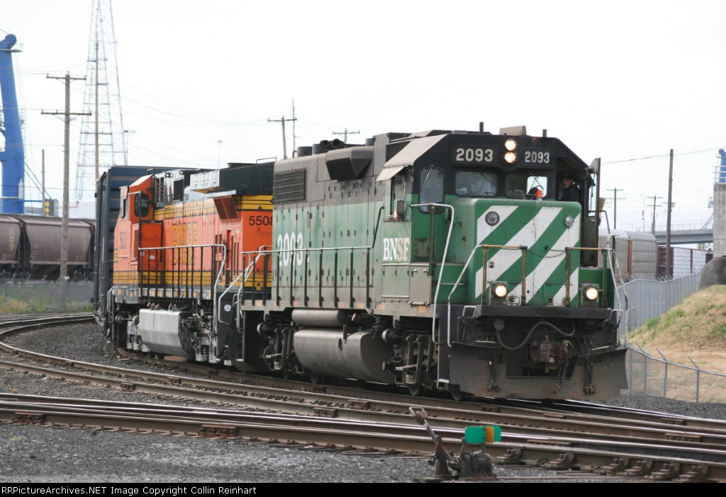 BNSF 2093